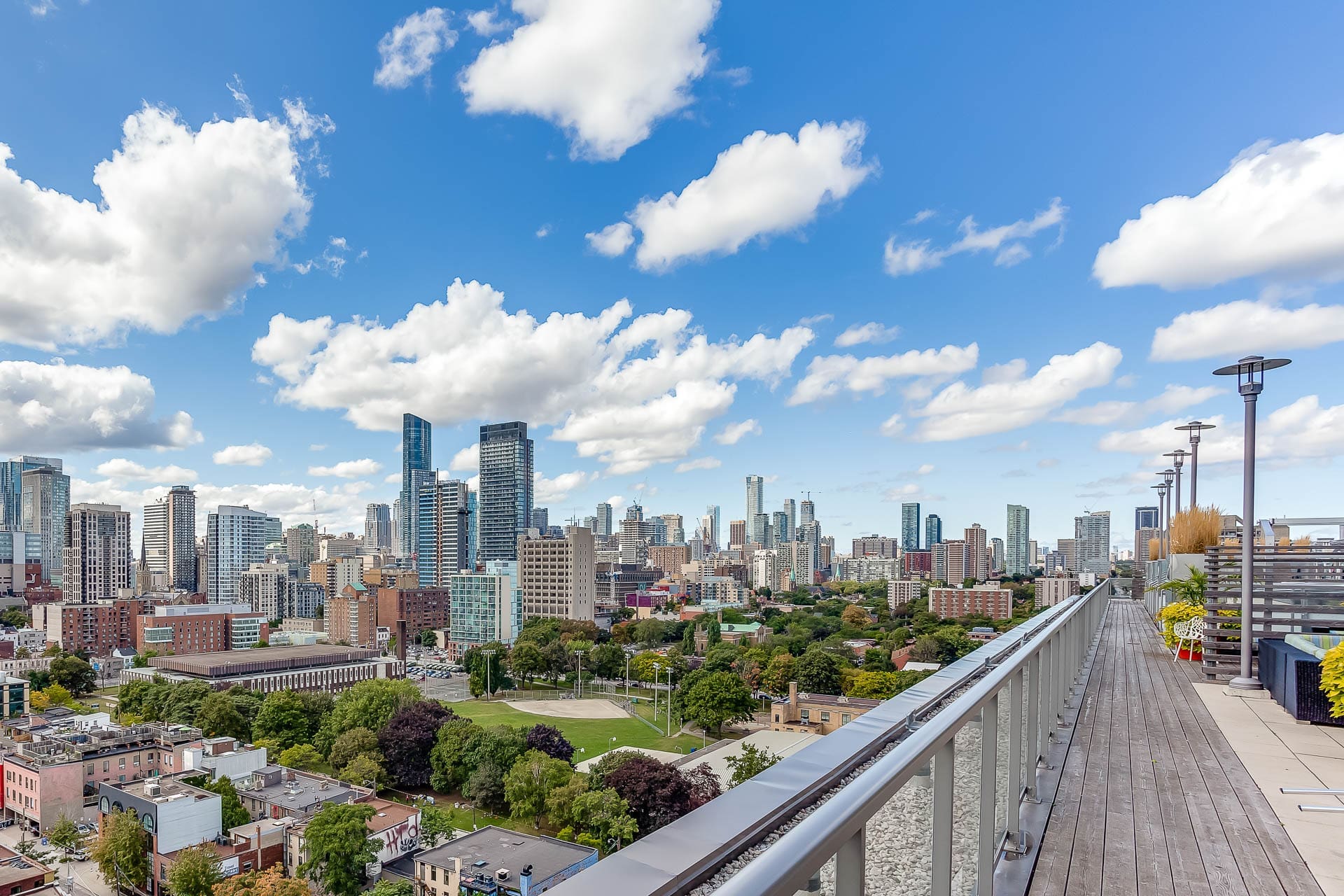 What Makes Toronto's Waterfront Communities Great? - Ryan Roberts