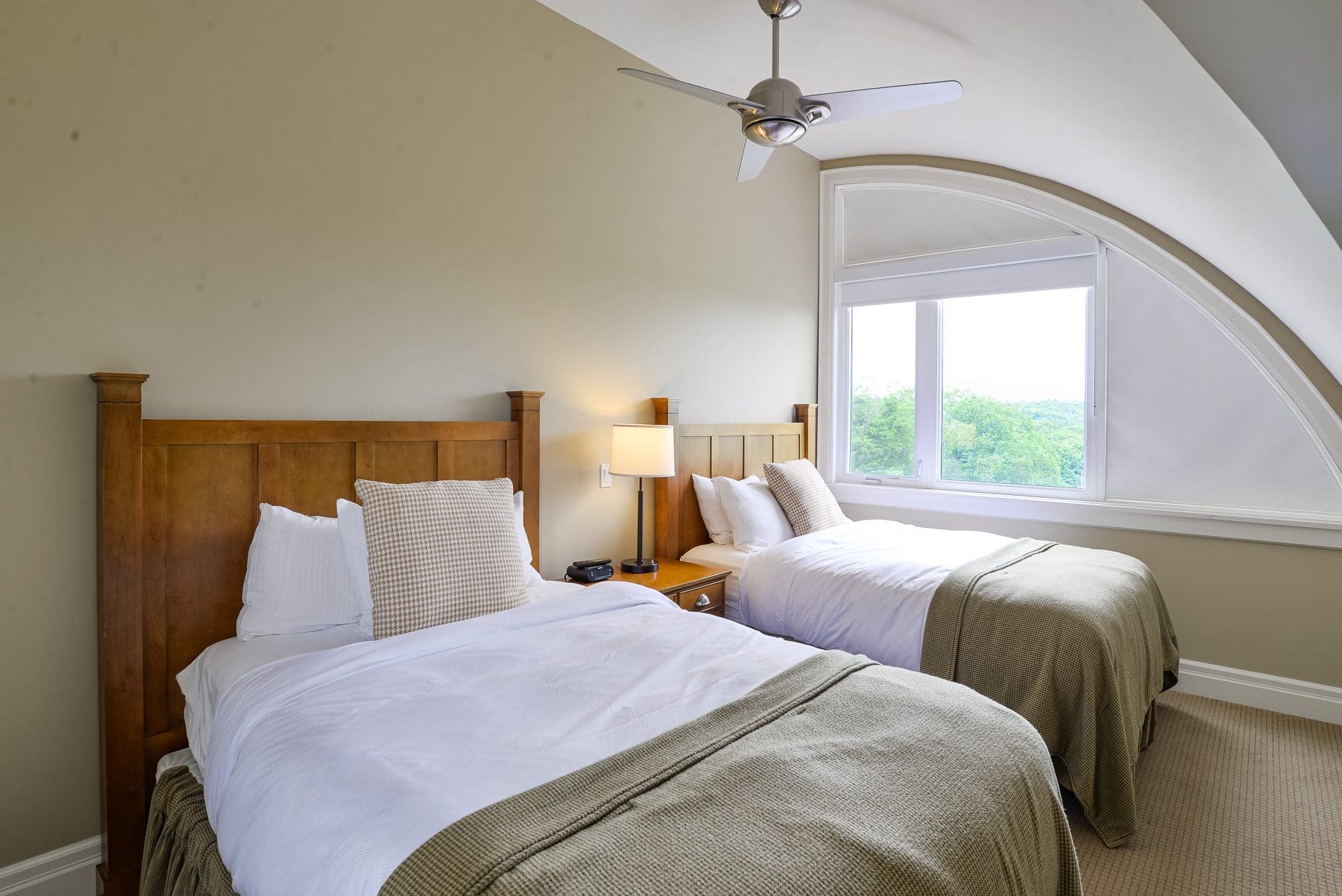 Treetop Villas At Touchstone Resort - Lake Muskoka